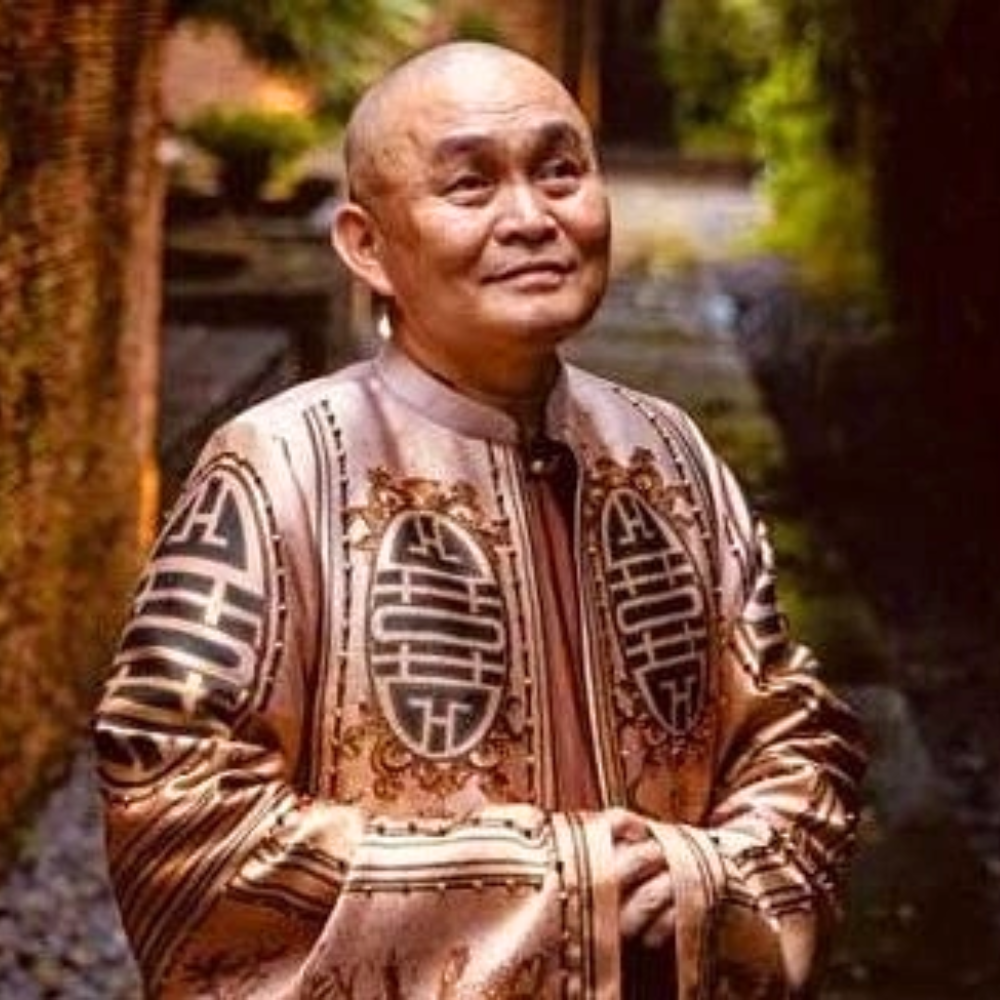 Tiểu sử Xuân Hinh: Từ làng quê Kinh Bắc đến Vua hài đất Bắc
